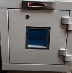 Difference between Static and Dynamic Pass box » Pharmaguddu